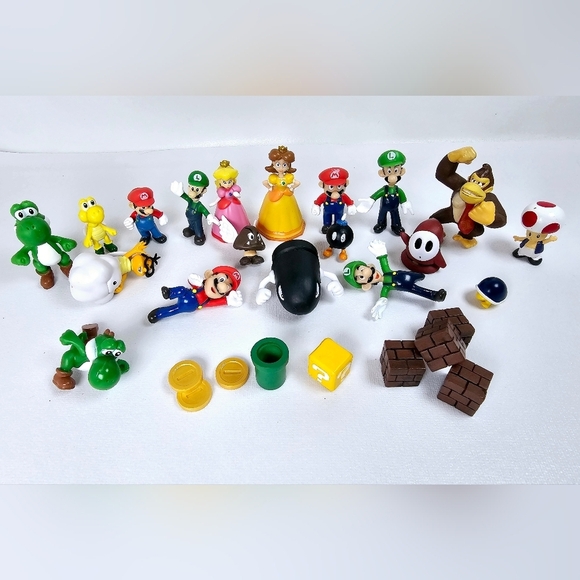 Nintendo | Toys | Nintendo Super Mario Bros Pvc Figurines Lot Of 27 ...